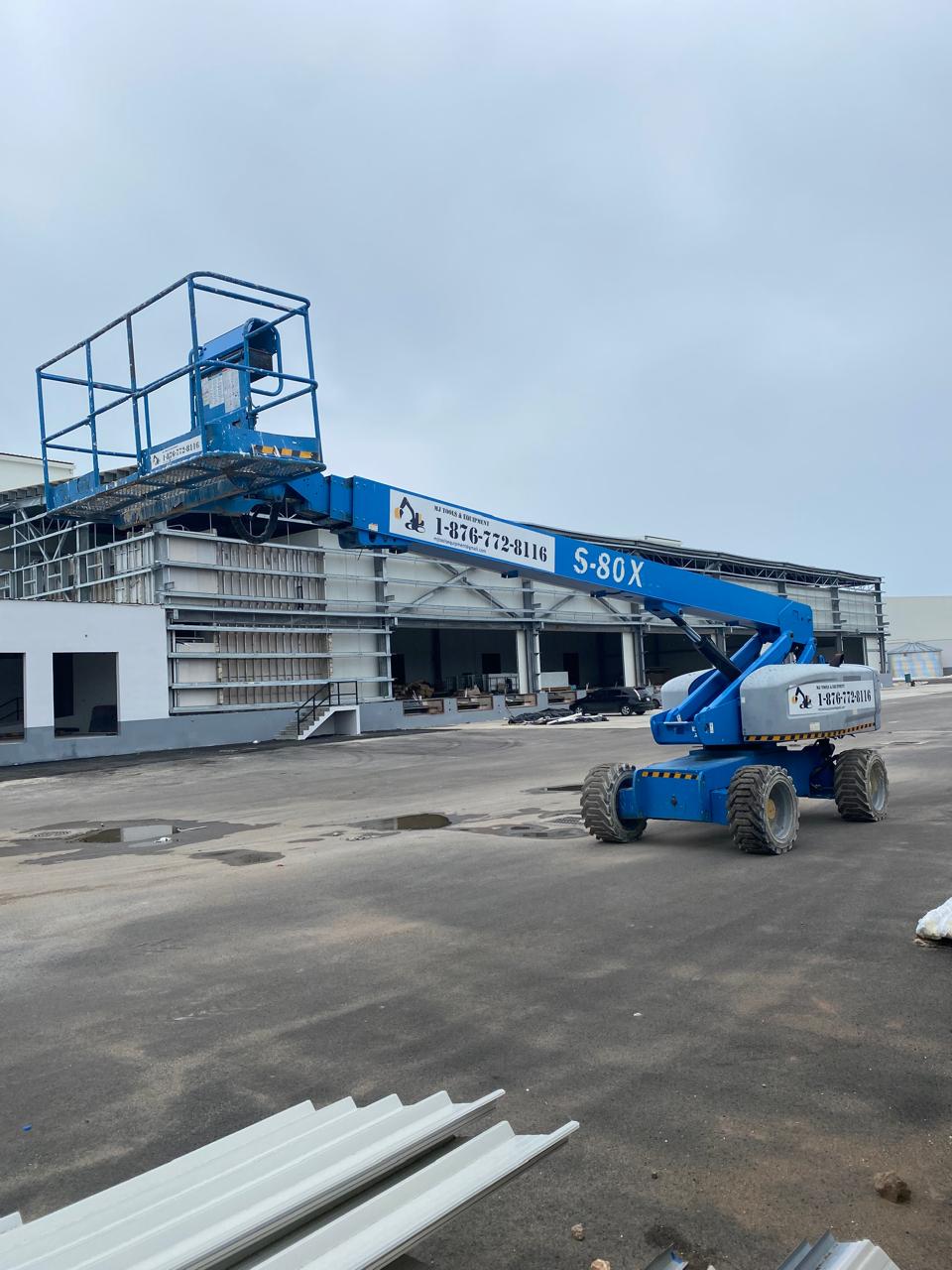 Man Lift - MJ TOOLS & EQUIPMENT RENTAL
